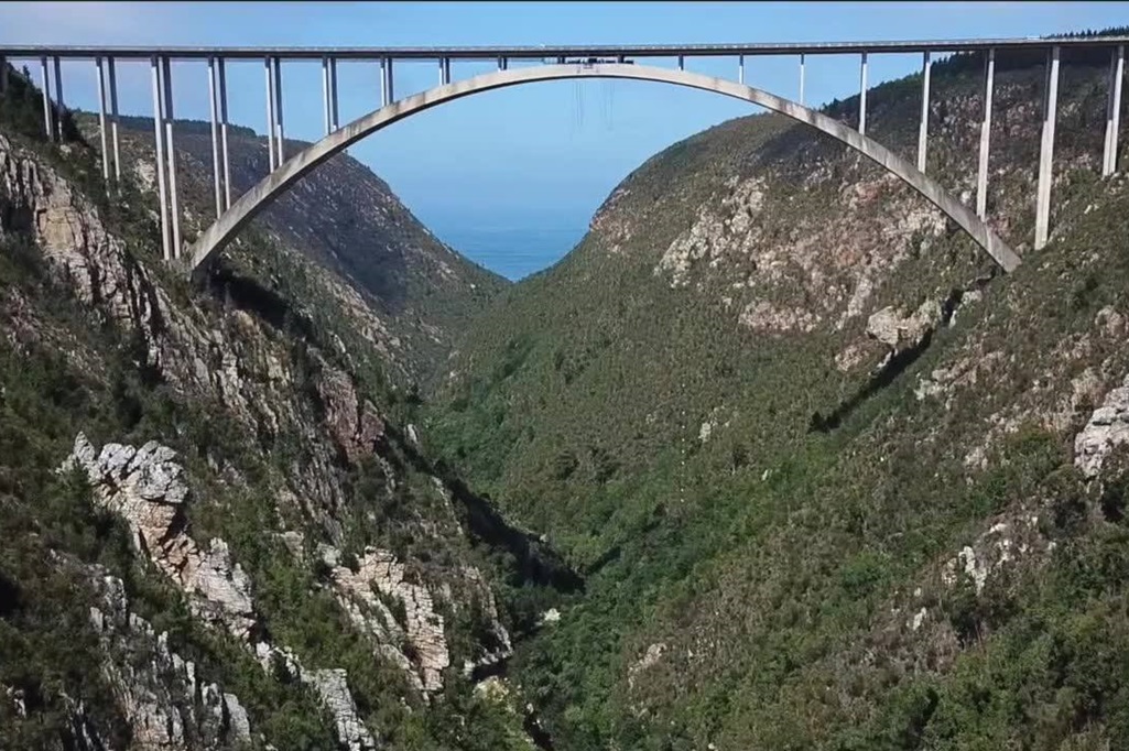 5 lugares onde a emoção é pular de bungee jump » Now Boarding | Viagens ...